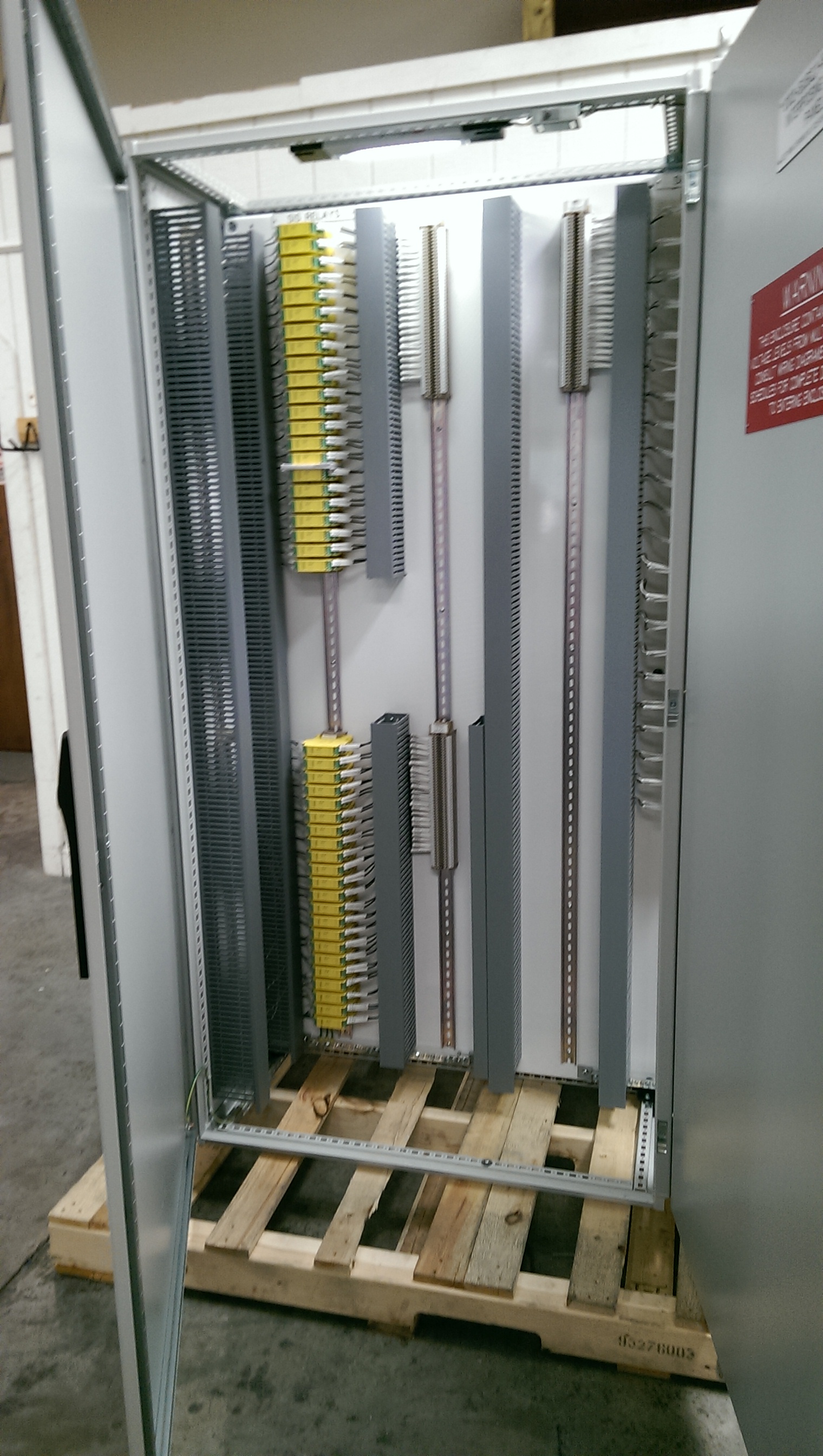 Interposing Relay Panel – QT Corporation